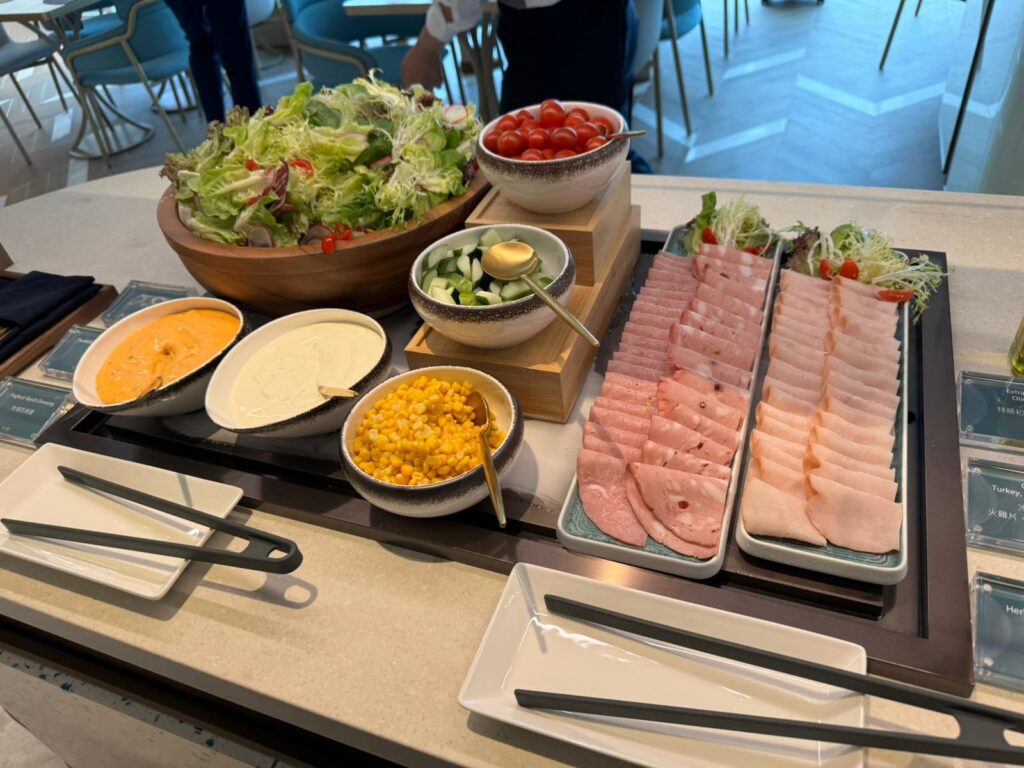 【香港Kyra Lounge】香港機場全新貴賓室Kyra Lounge 正式開幕！附進入享用方法 - Flyday.hk 全港最多機票優惠 ...