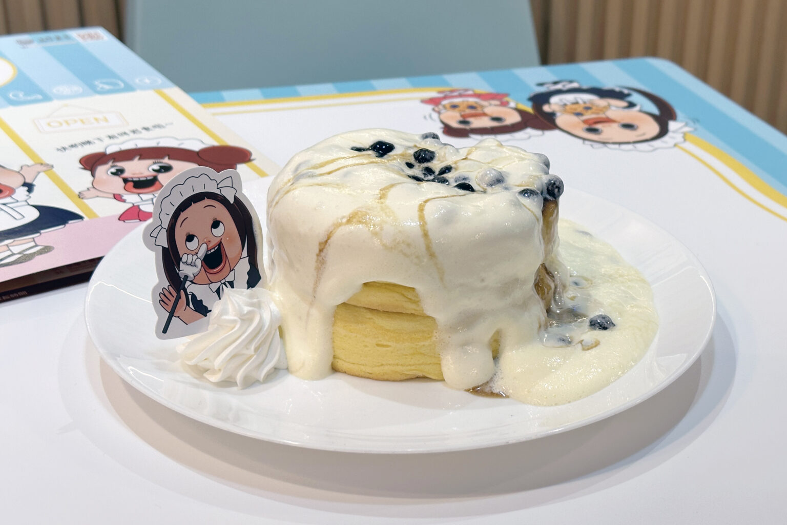 全港首間SHO-CHAN主題Cafe 可愛造型打卡位｜逾50款餐飲 - Flyday.hk 全港最多機票優惠｜酒店套票｜旅遊平價資訊